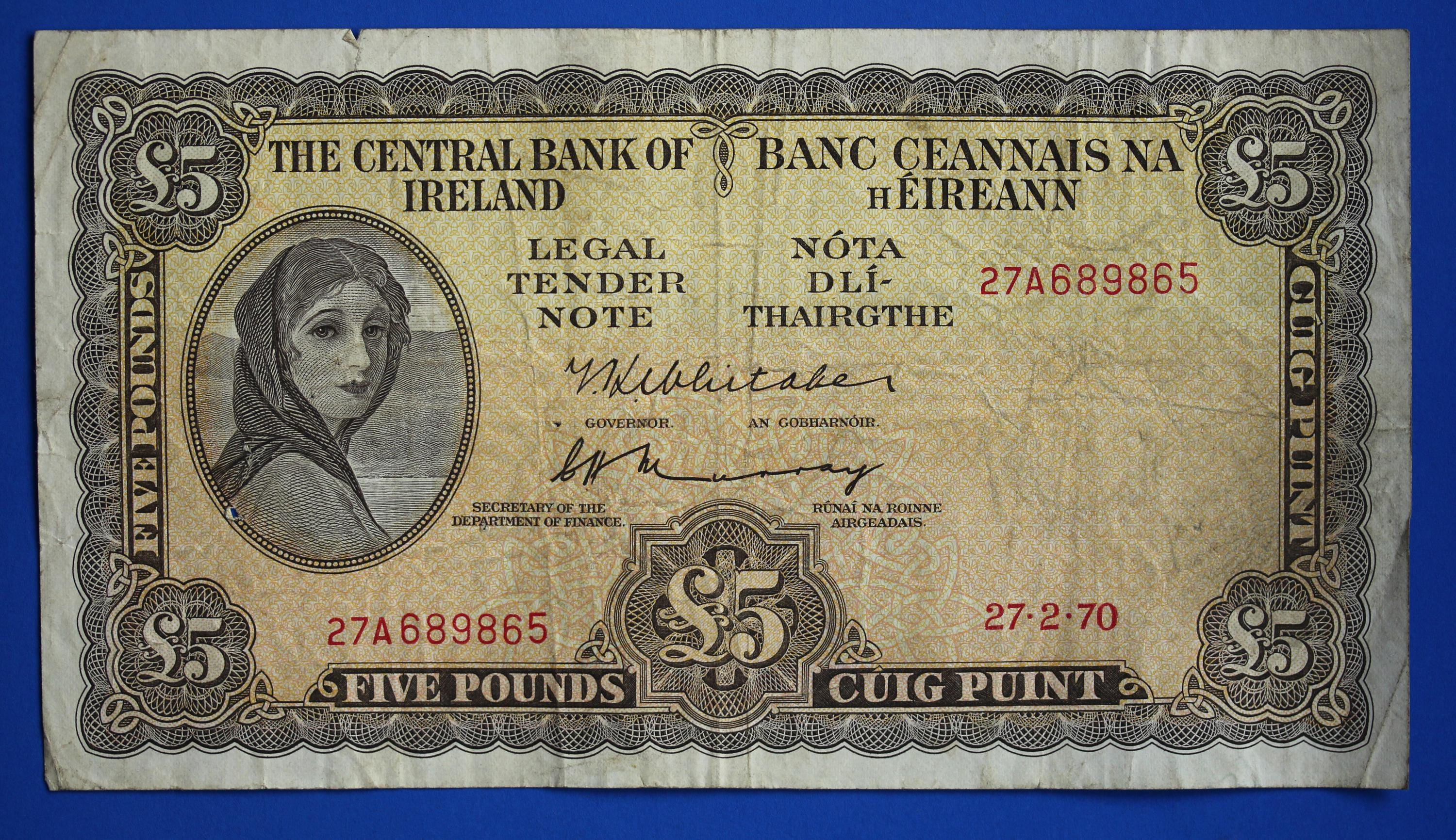 1970 Central Bank of Ireland, Five Pound, Five Punt Irish EIRE Lady La ...